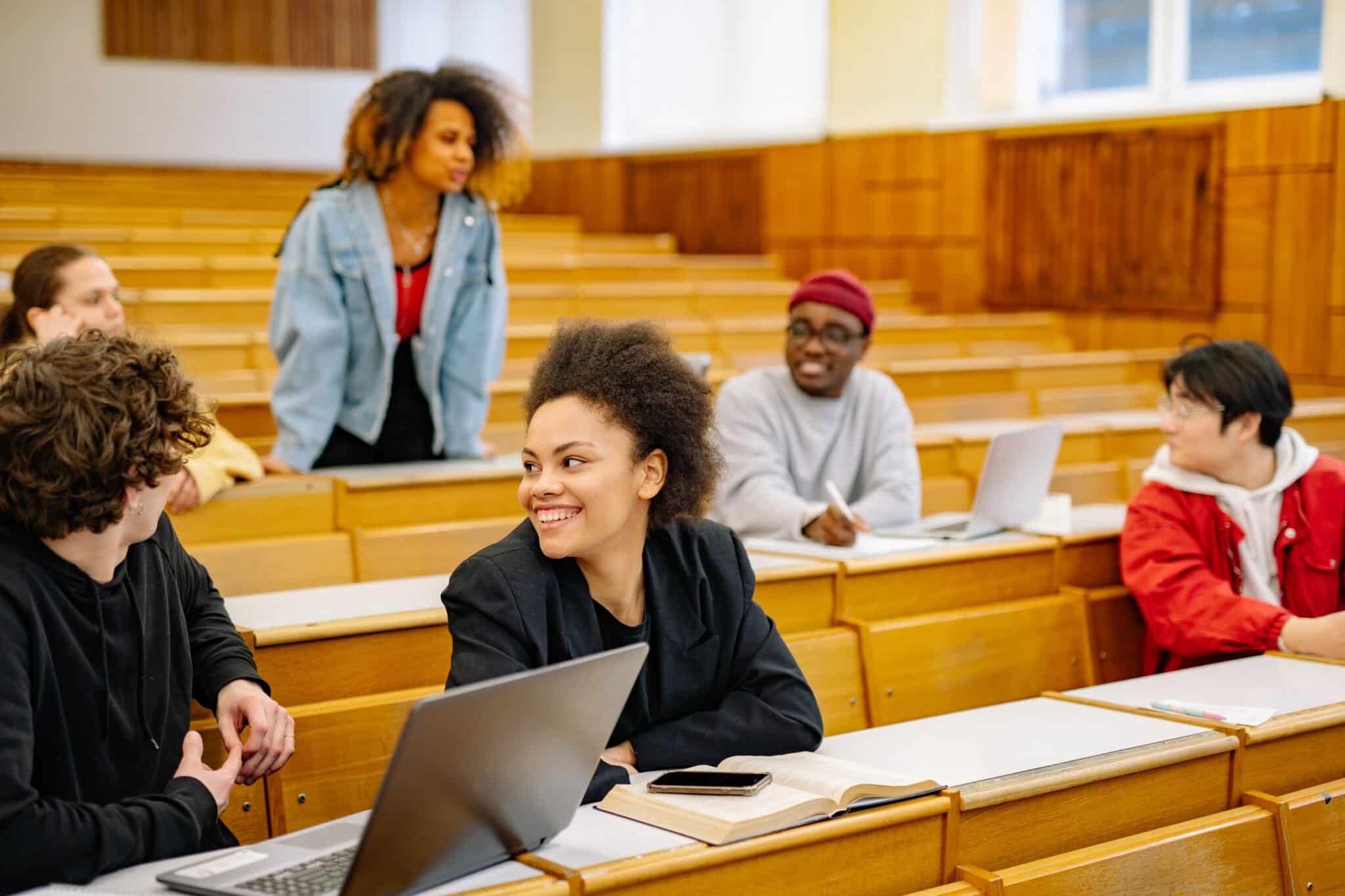 How to Get Into the Best Universities in the US!