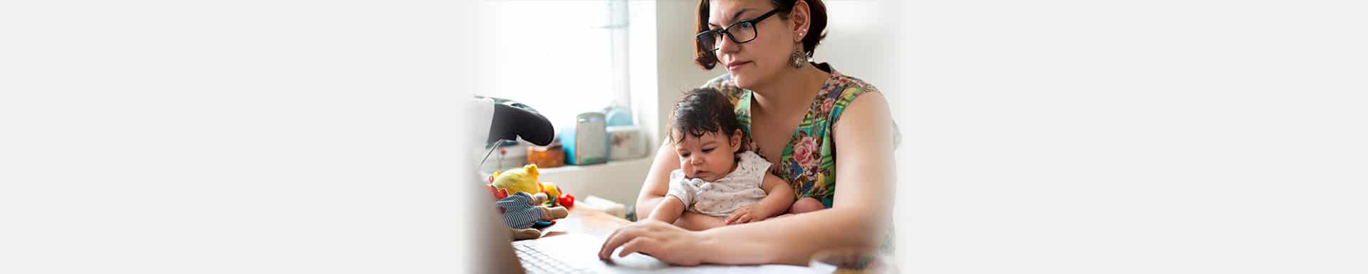 Top Scholarships for Single Moms | University of the People