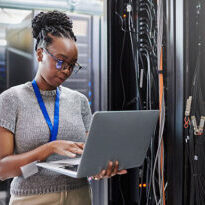 Associate's Degree vs Bachelor's Degree: What to Choose?