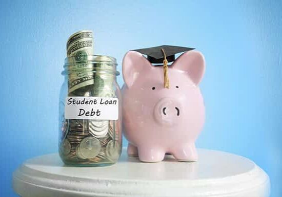 Deferring Student Loans as a Returning Student | UoPeople
