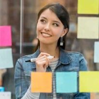 The Best Entry Level Marketing Jobs For Your Success | UoPeople