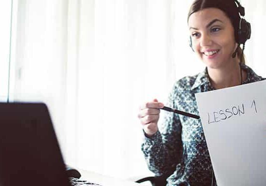 The Best Tips And Tricks For How To Teach Online