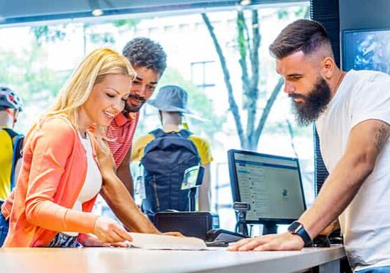 How to Become a Marketing Assistant? Some Tips for You!